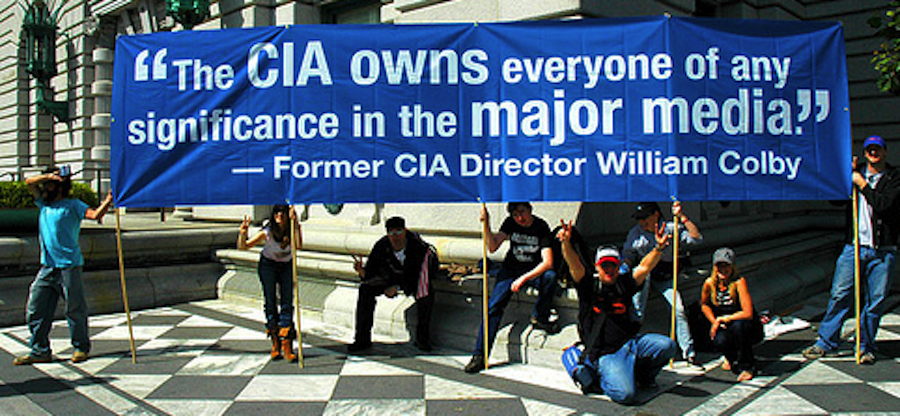 JIM HENSON – CIA’S USEFUL IDIOT – Fighting Monarch